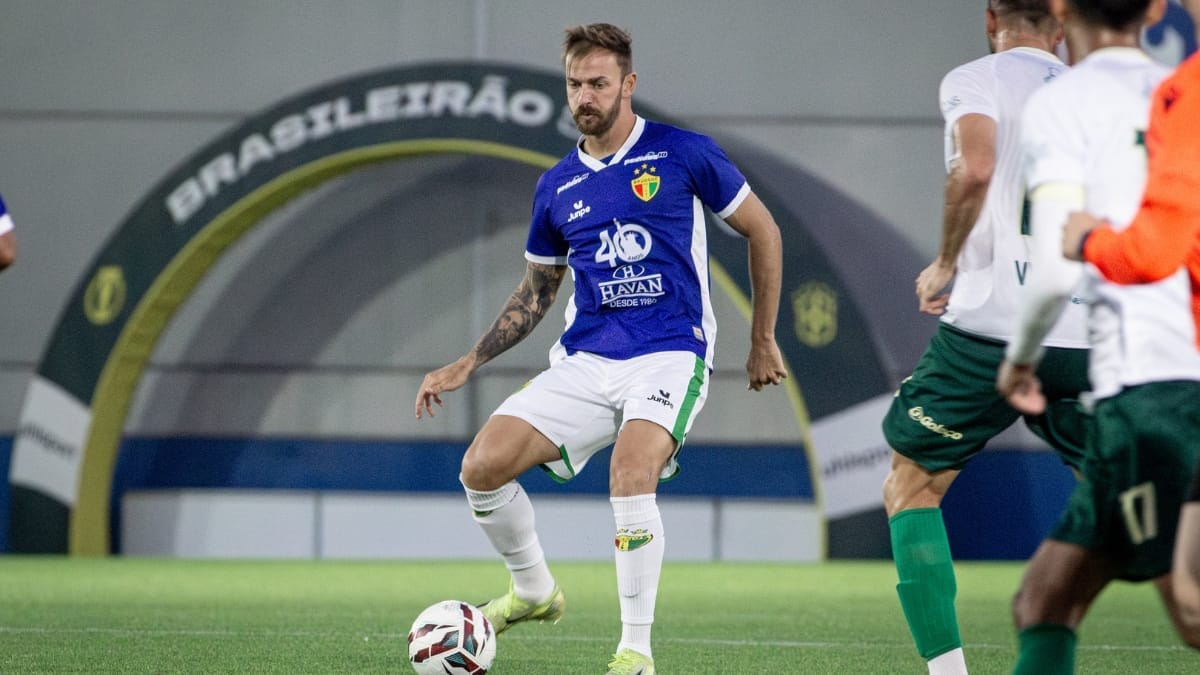 Brusque vence o Floresta e encosta na liderança da Série C - NSC Total